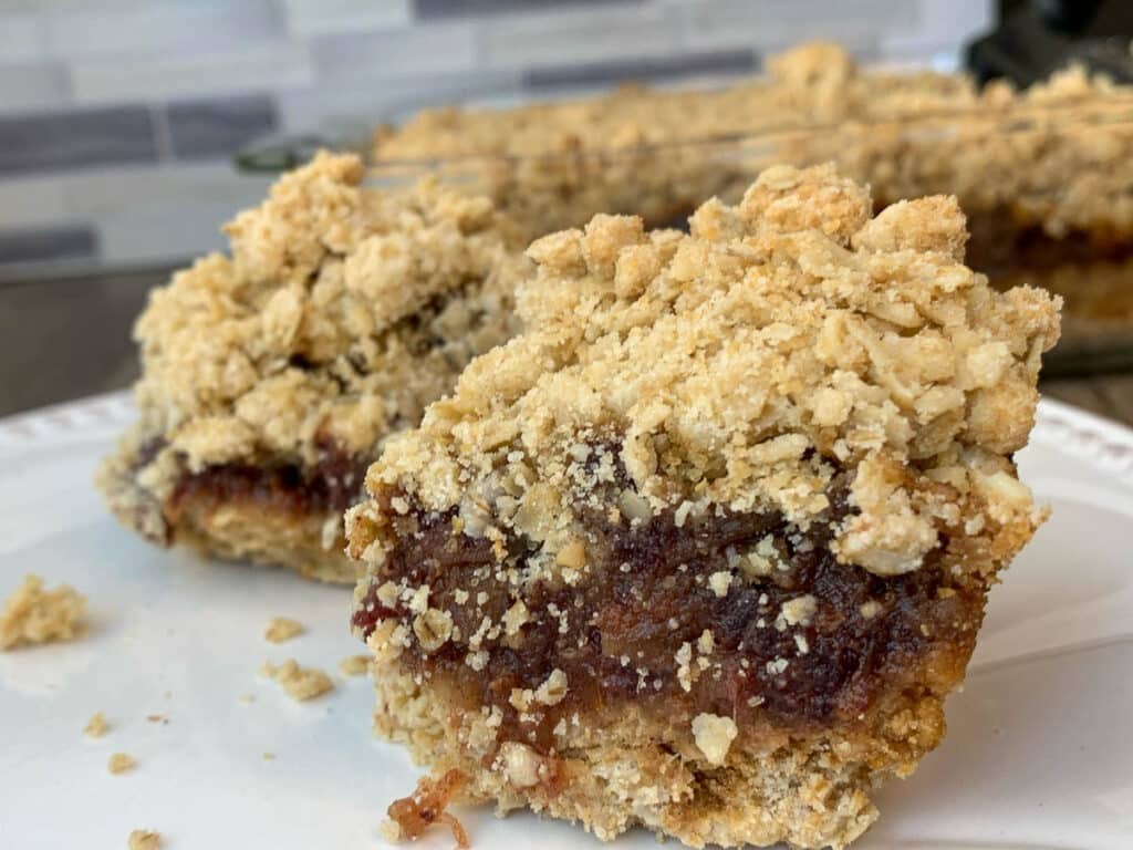 Queen Elizabeth Cake - Hot Rod's Recipes