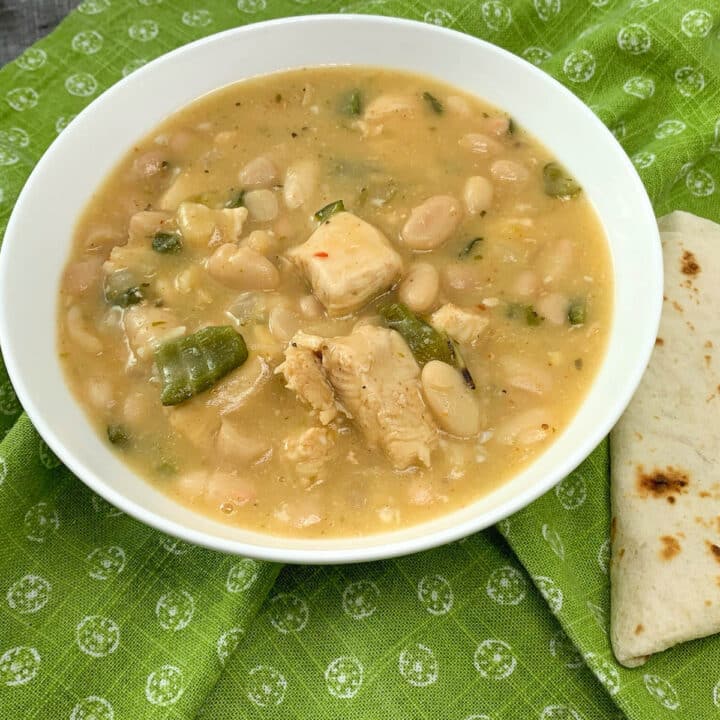 Copycat Cheesecake Factory Chicken Chili - Hot Rod's Recipes