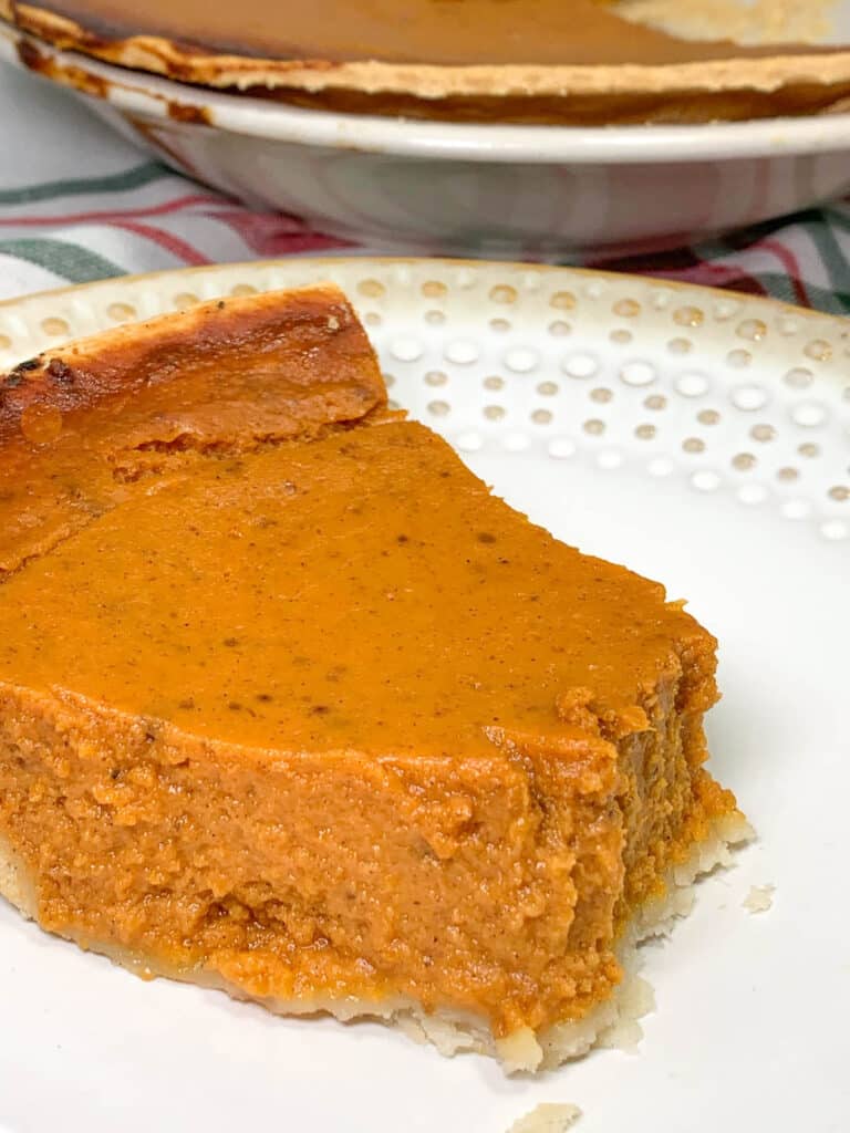 Thanksgiving Pumpkin Pie - Hot Rod's Recipes