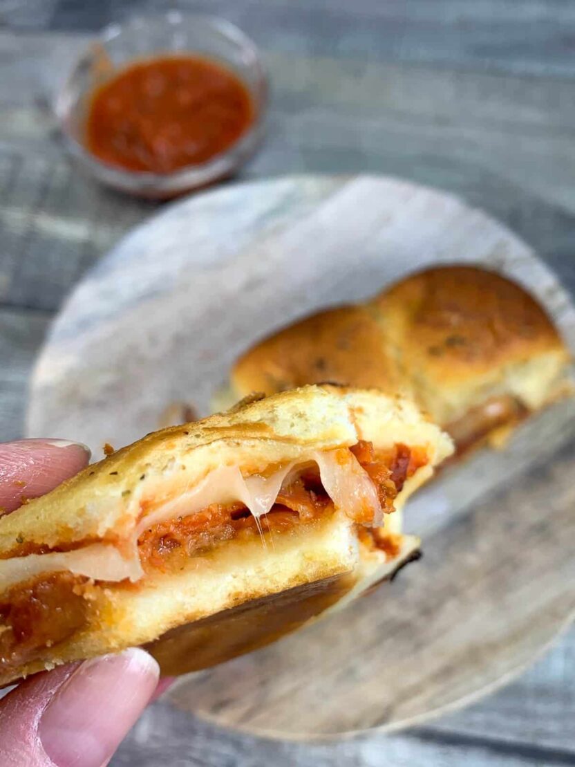 Pepperoni Pizza Sliders - Hot Rod's Recipes