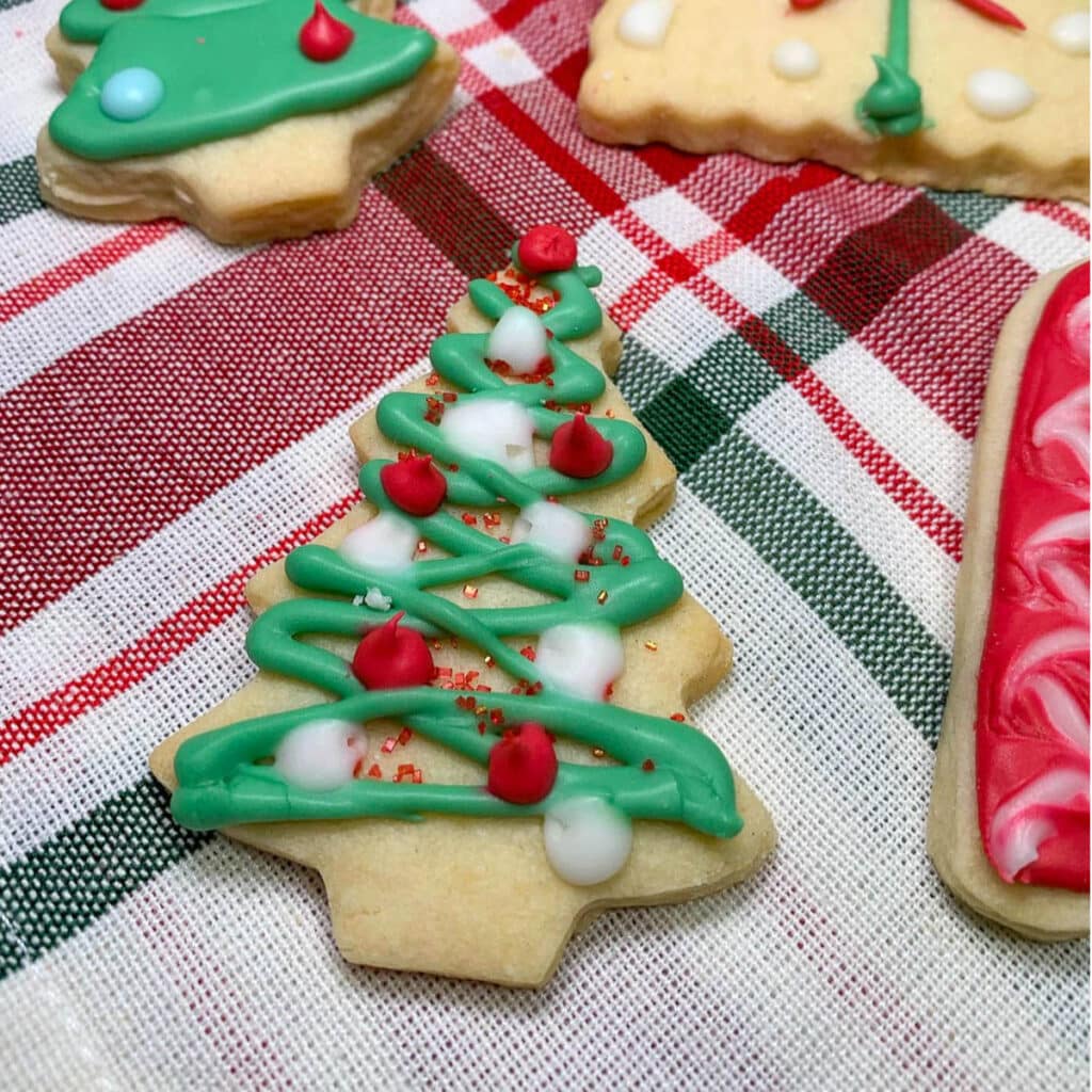 Simple Royal Icing - Hot Rod's Recipes